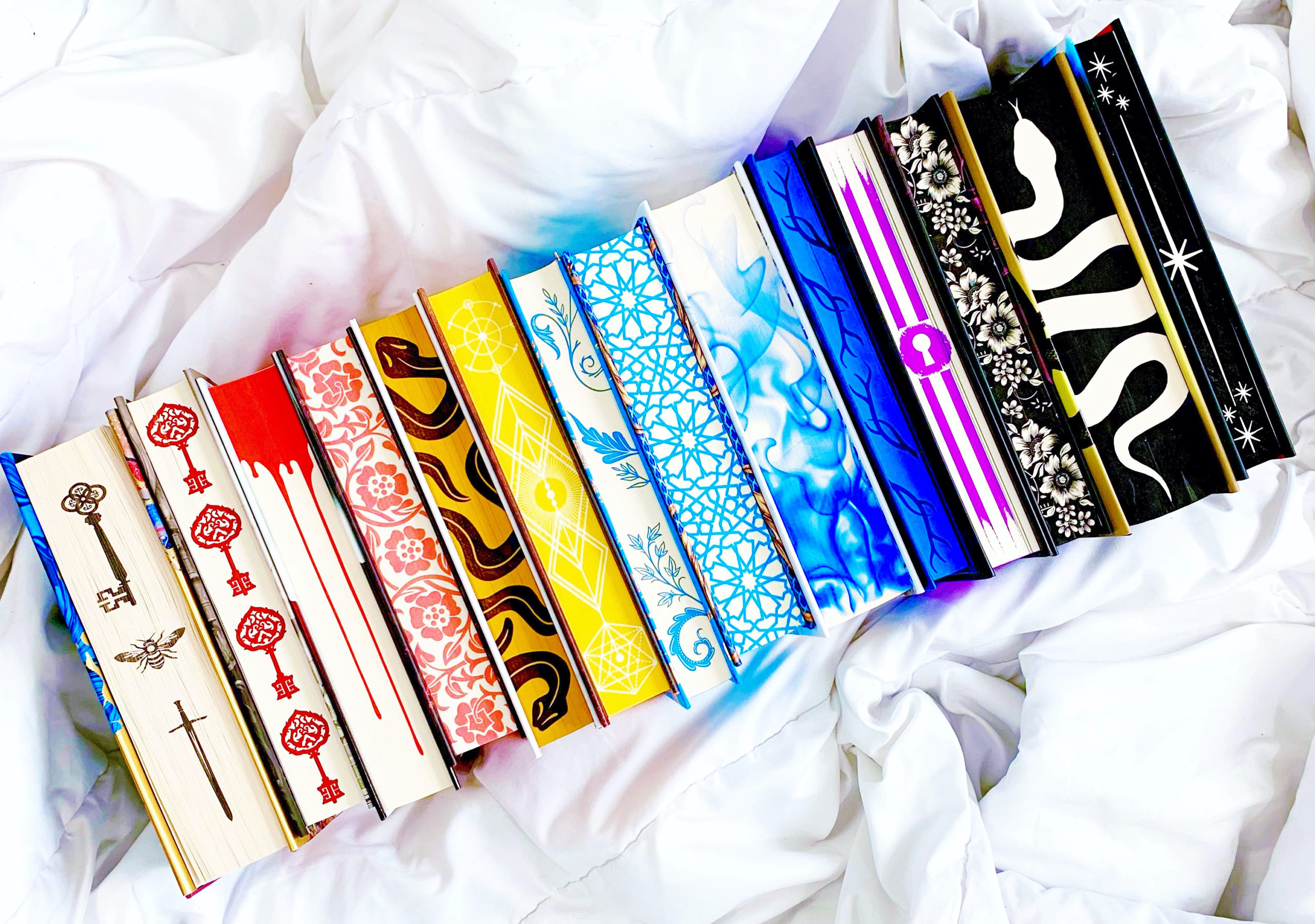 Emoji Book Recs: Fantasy Edition! (part 2) - colour me read
